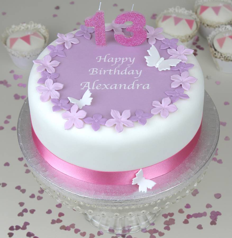 30+ Creative Photo of Customized Birthday Cakes - birijus.com