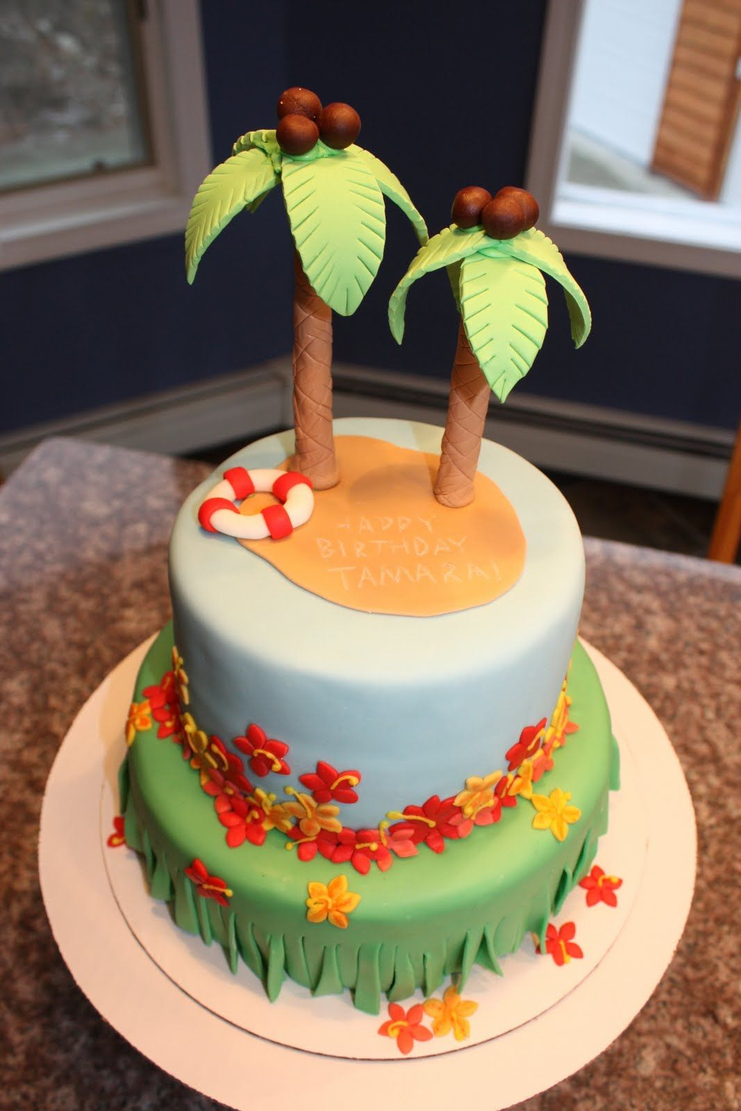 27+ Pretty Photo of Hawaiian Birthday Cake - birijus.com