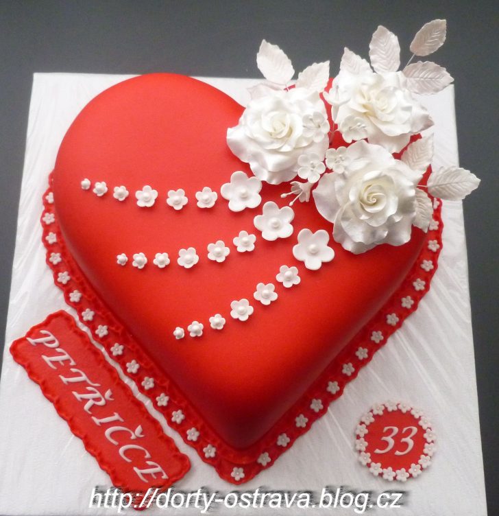 21+ Pretty Photo of Heart Birthday Cake - birijus.com