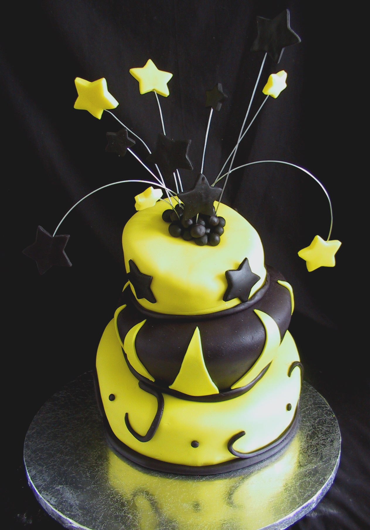 25+ Marvelous Photo of Yellow Birthday Cake - birijus.com